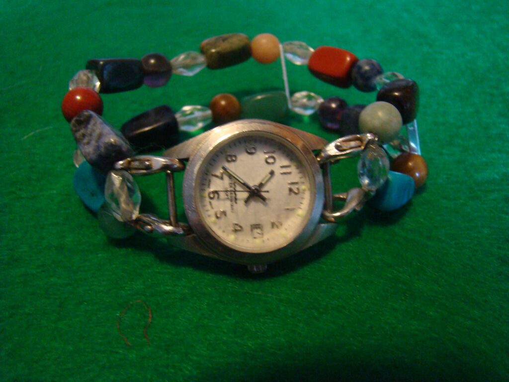 How to Make a Beaded Watch Band - Beaded Design